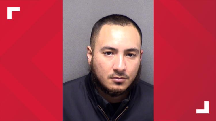 Trial begins for Texas man accused of starving child to death | kens5.com