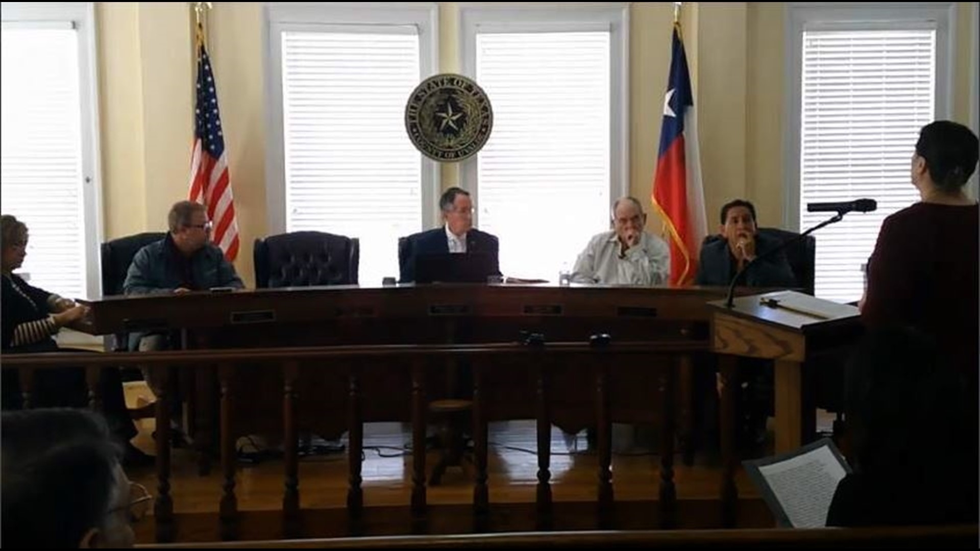 Mayor says Uvalde police officer who failed to act will be let go ...