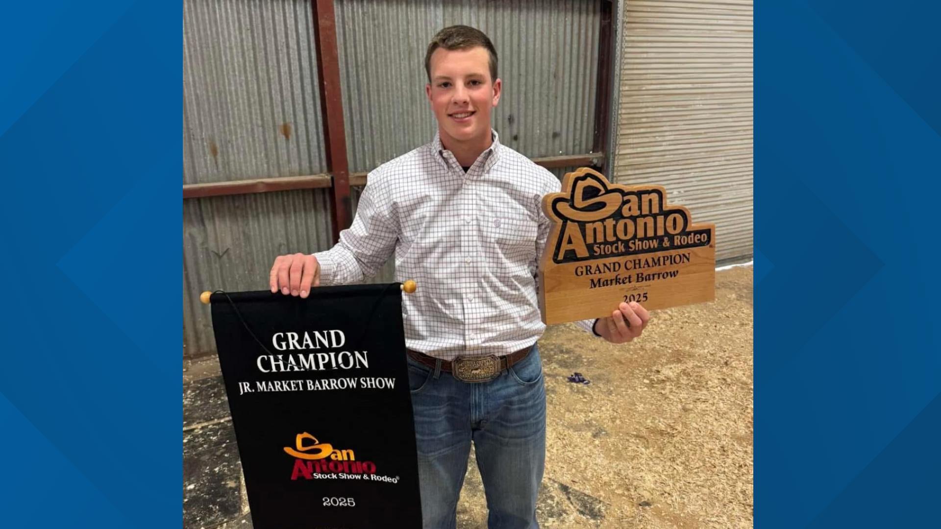 Medina Valley freshman wins Grand Champion San Antonio Livestock Show ...