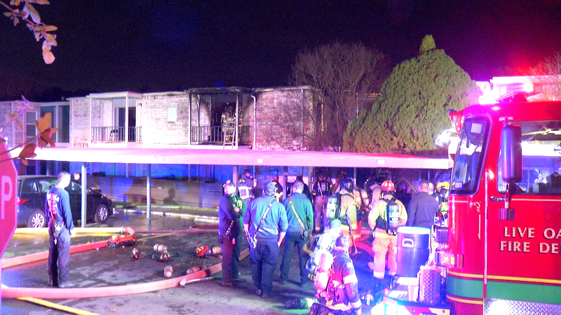 Fire in Live Oak displaces 5 families | kens5.com