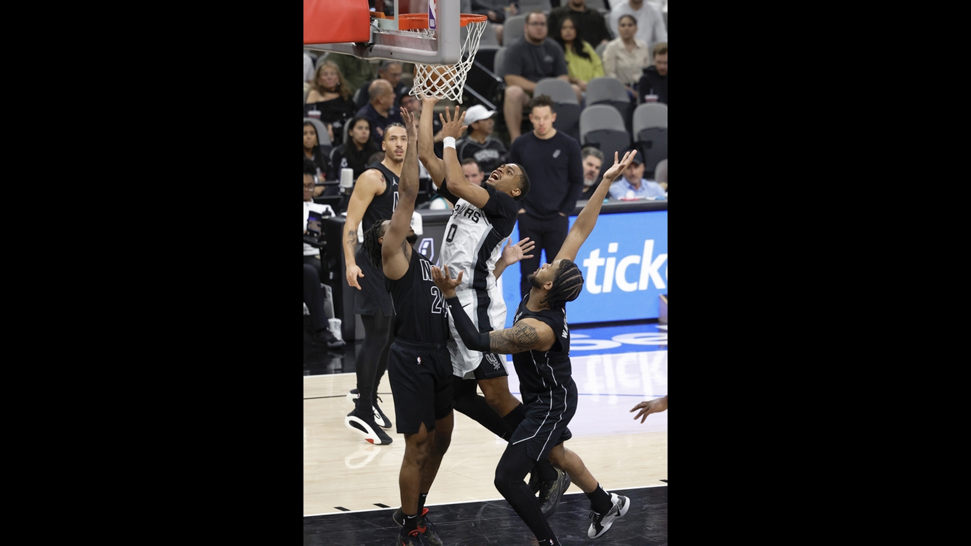 FINAL: San Antonio Spurs pull off victory over Brooklyn Nets, 127-113 ...