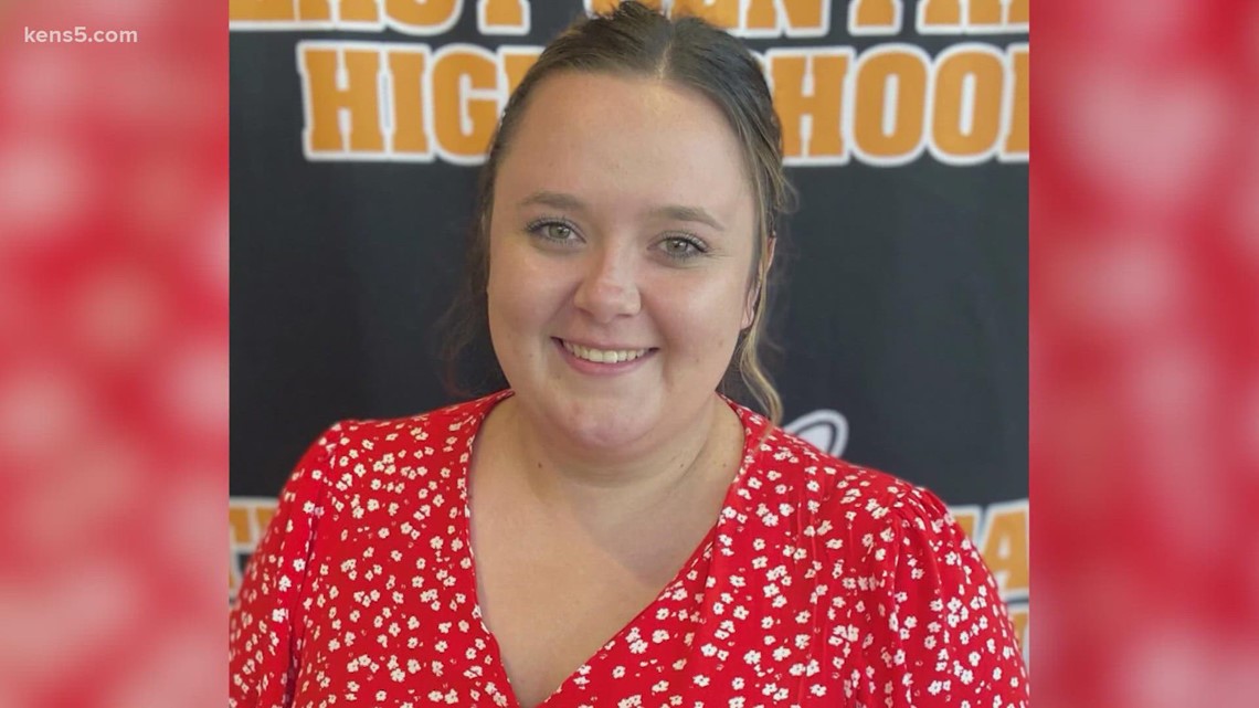 Riley Jones wins KENS 5 EXCEL Award for East Central ISD | kens5.com