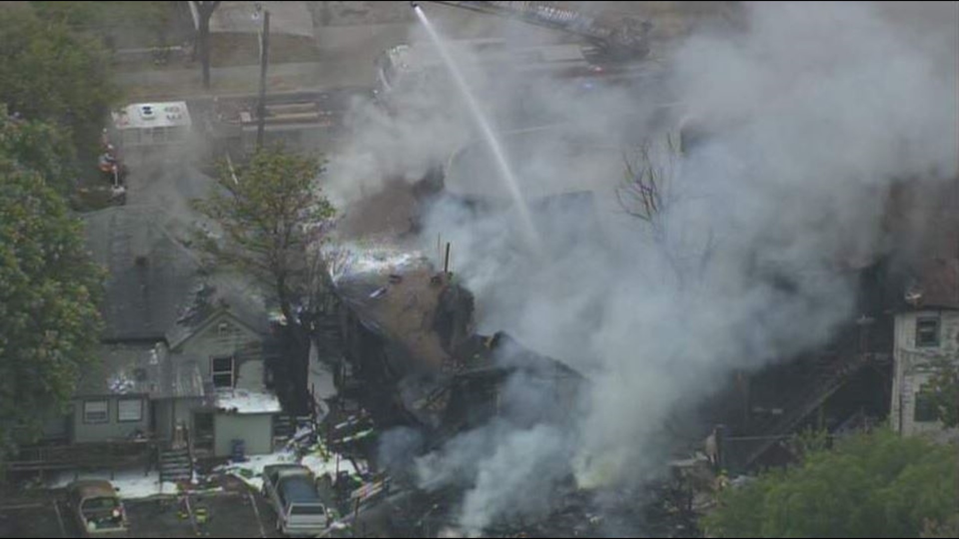 SAFD: As many as four buildings damaged in west-side fire | kens5.com