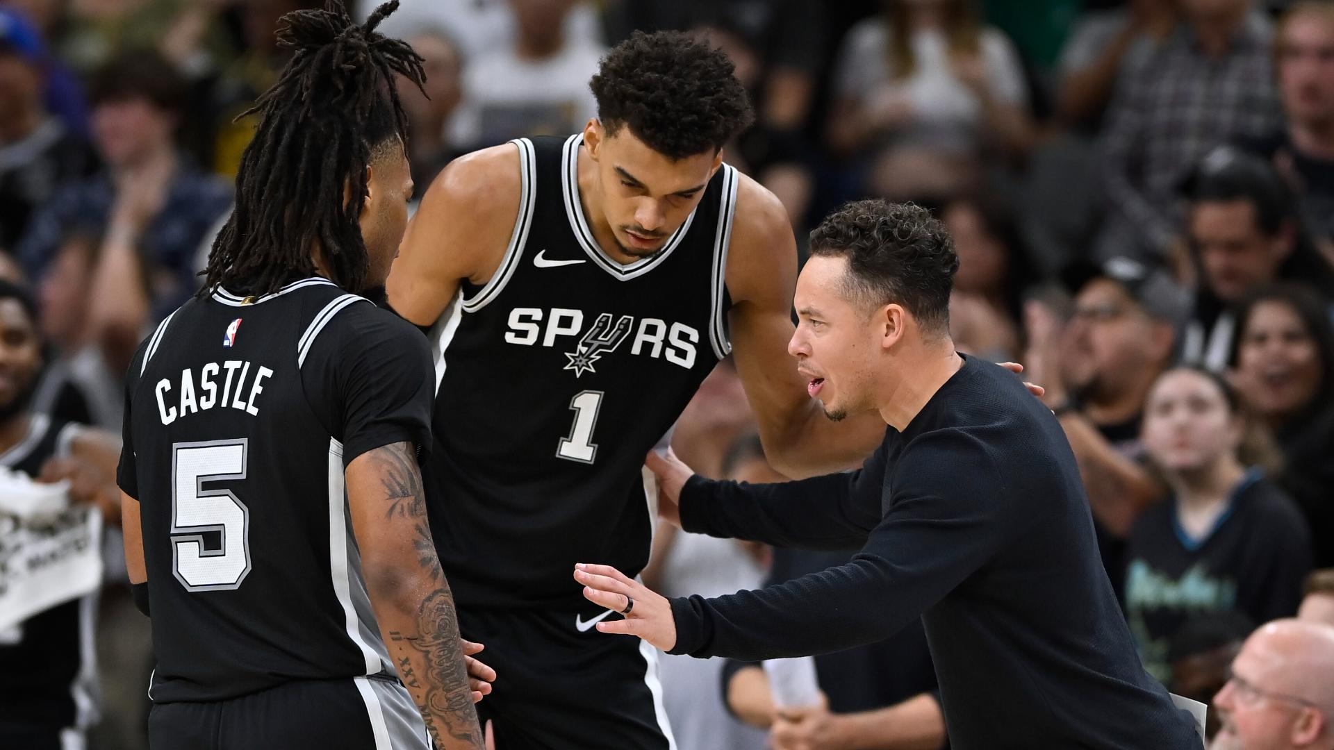 Spurs head coach Mitch Johnson have top-five odds to win Coach of the ...