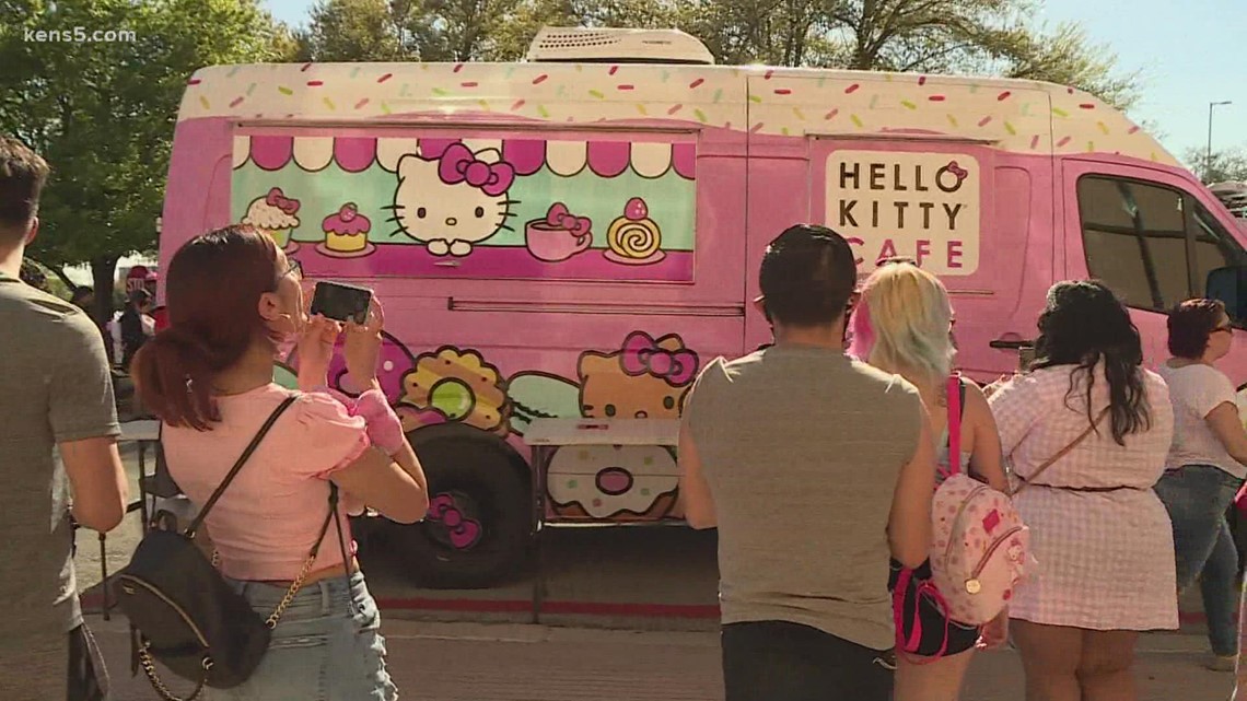 Hello Kitty truck brings long lines to The Shops at La Cantera | kens5.com