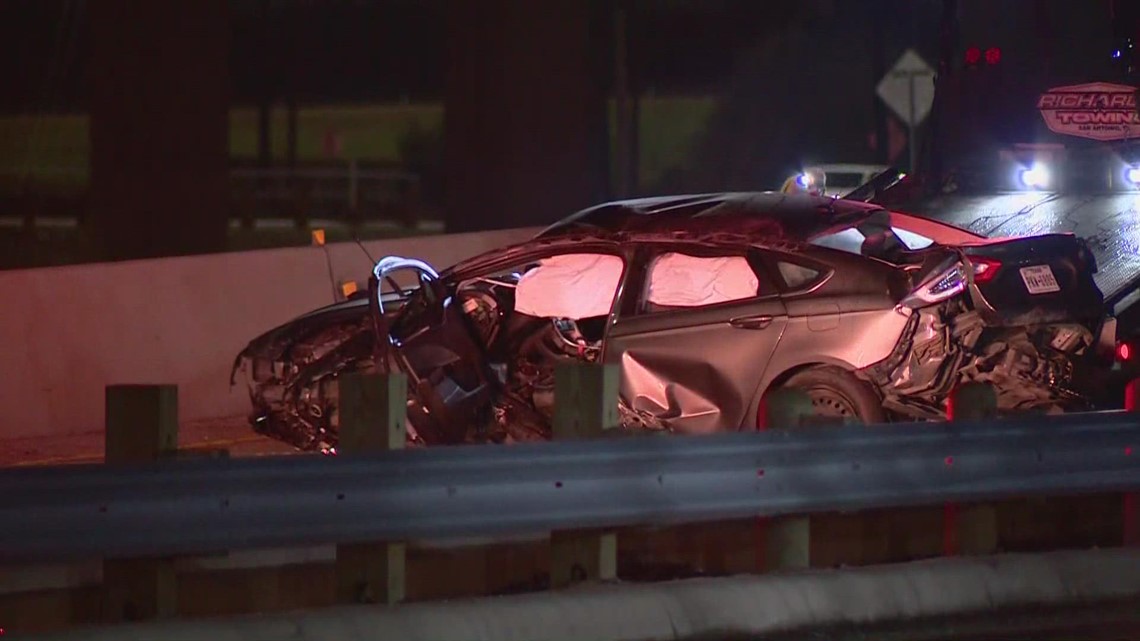 Highway closed after fatal rollover crash | kens5.com