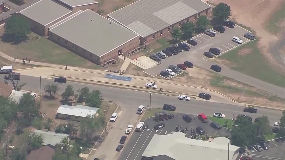 Robb Elementary campus to be demolished | kens5.com