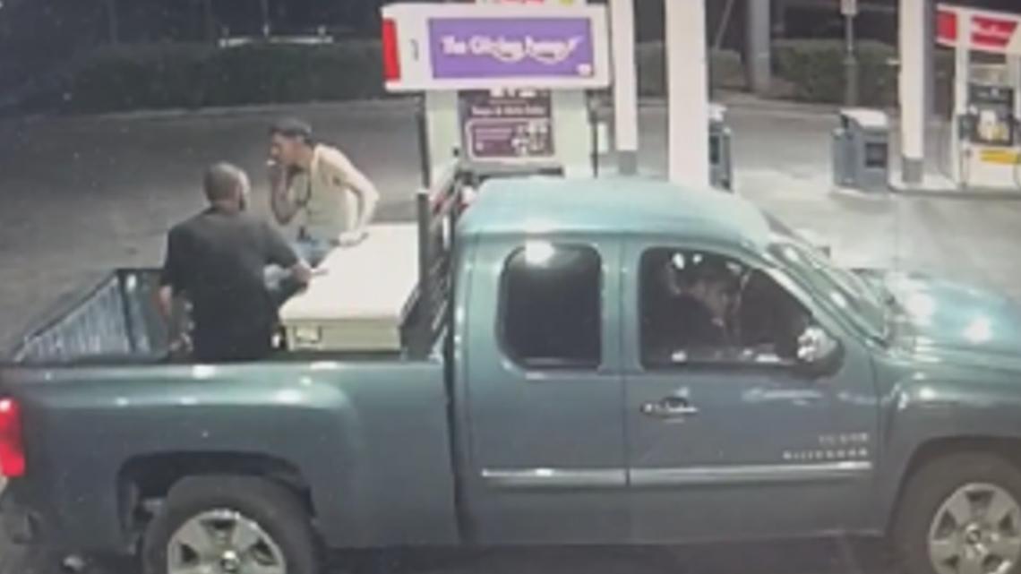 Crime Stoppers offers reward after man robbed and assaulted near Loop ...