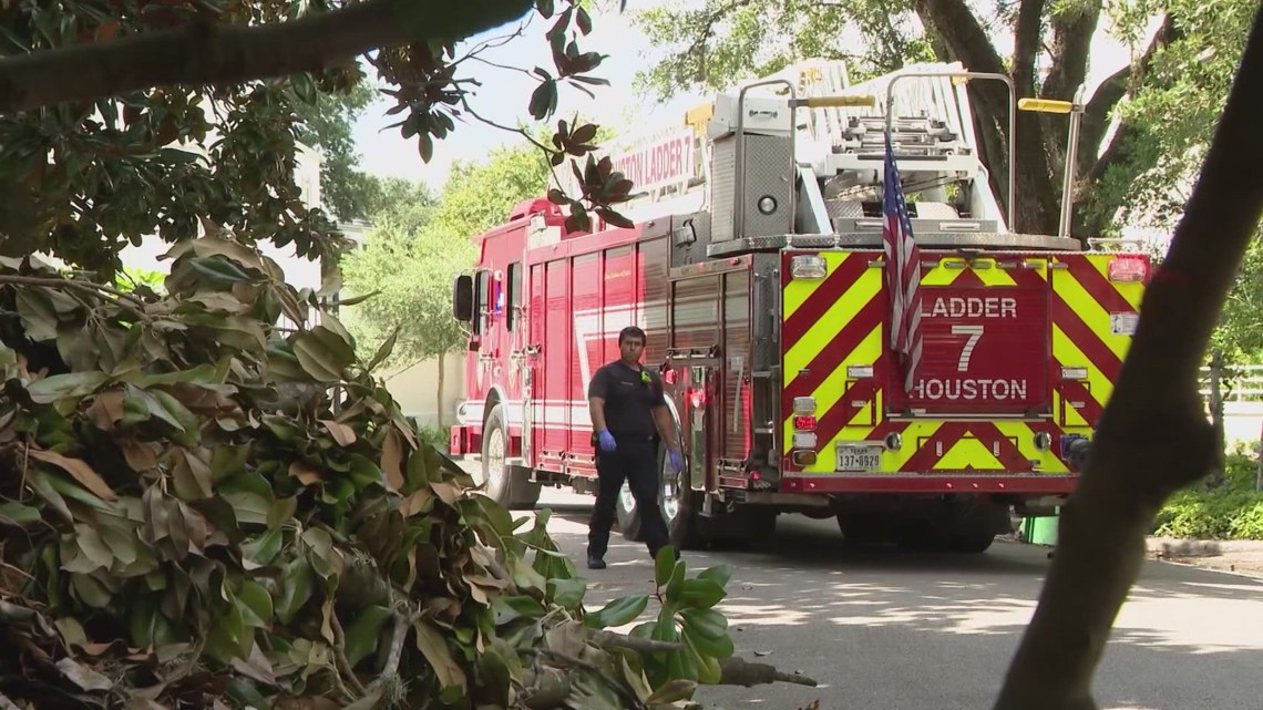 Houston woman found dead in hot condo before power was restored in ...