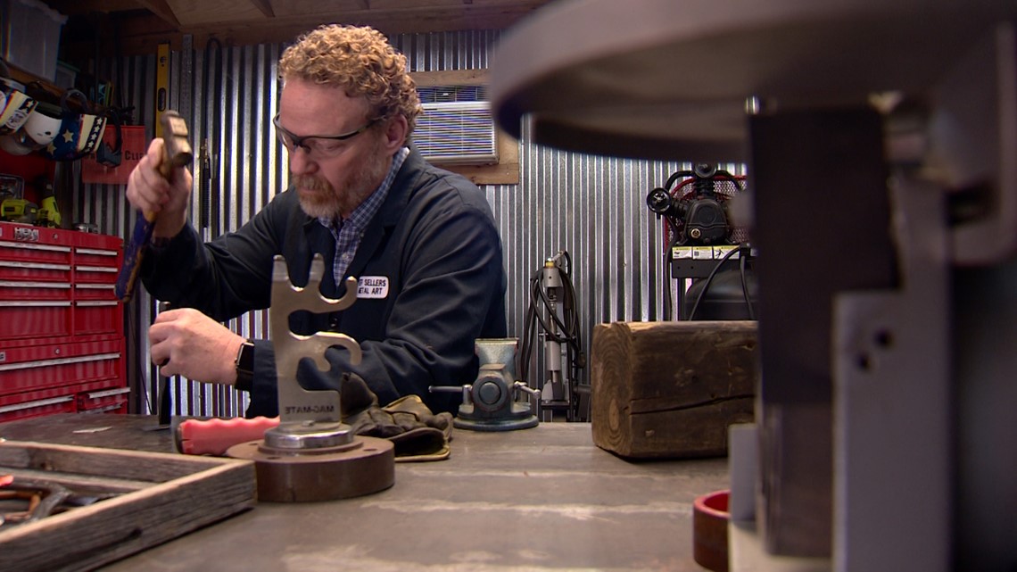 Macho welder creates delicate hummingbird sculptures | kens5.com