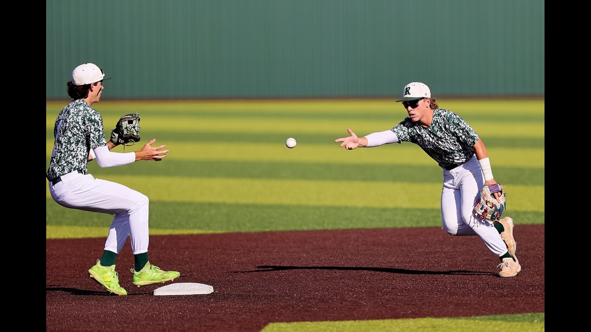 Photos: Reagan Rattlers head to state after victory against Austin Lake ...