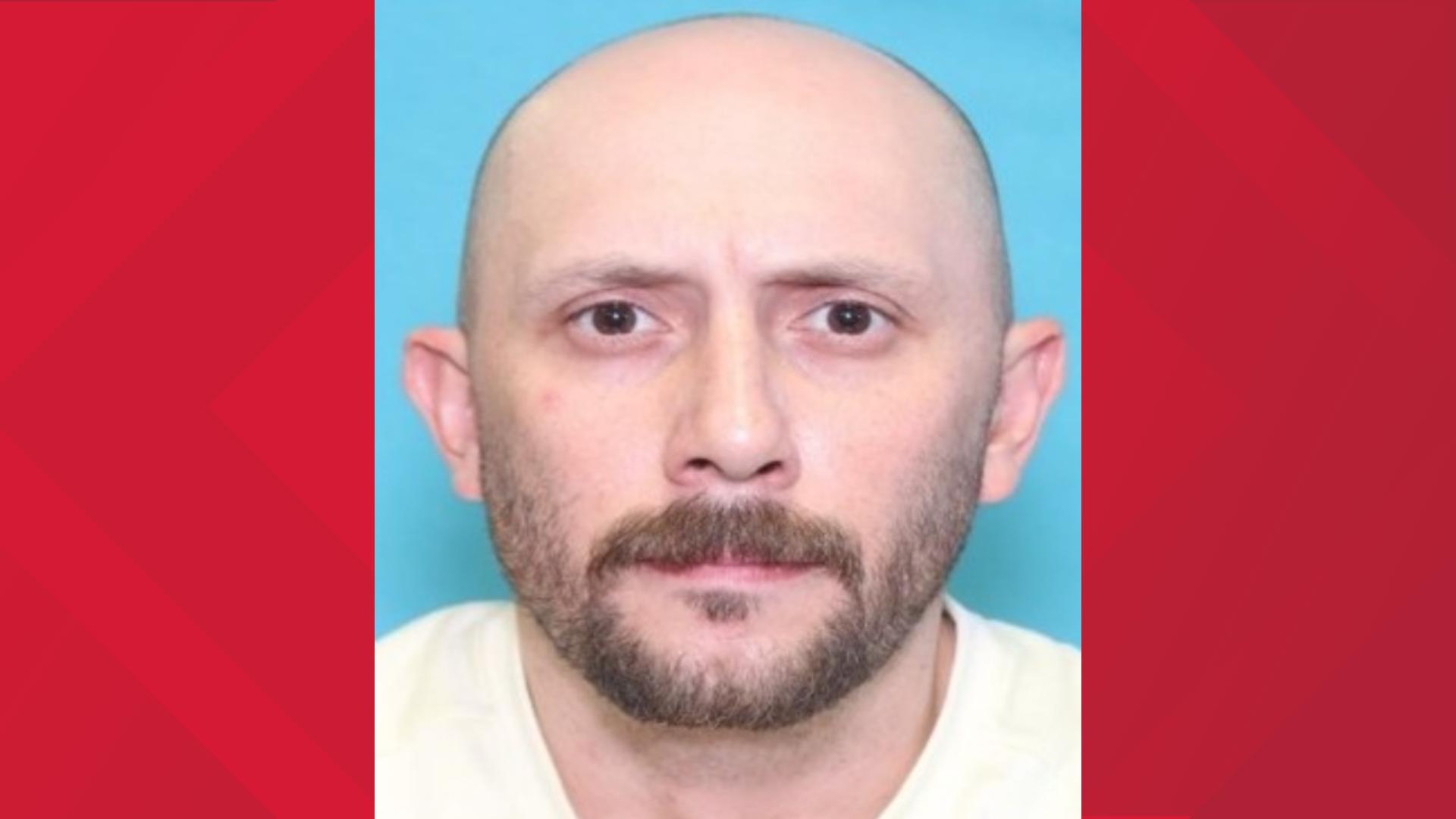 Suspect flees after shooting at Shavano Park restaurant | kens5.com