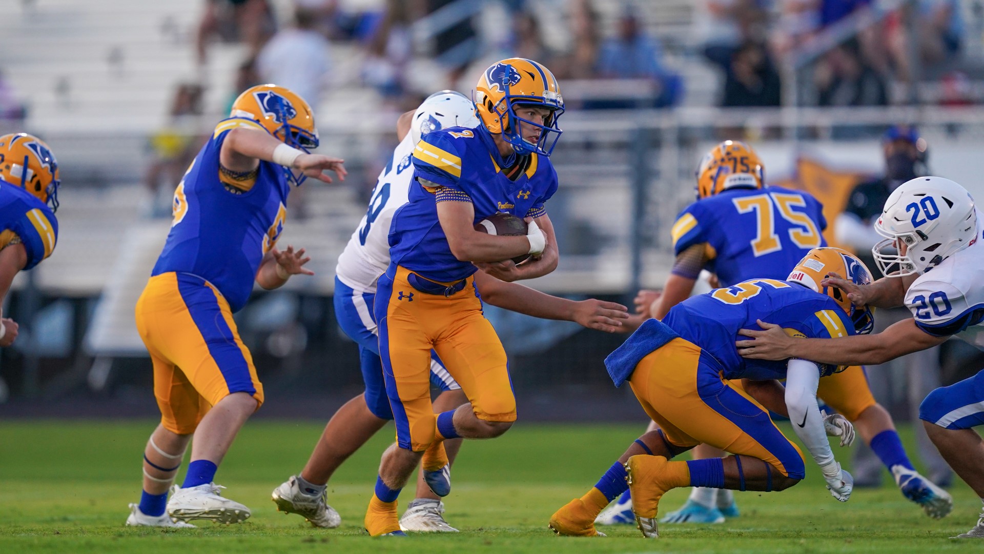 PHOTO GALLERY: Blanco Panthers rout Bandera Bulldogs | kens5.com