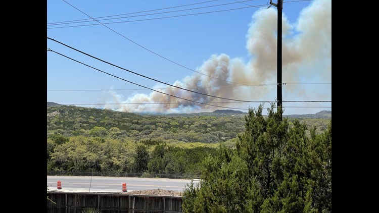 Multiple fire crews battle brush fire at Camp Bullis | kens5.com