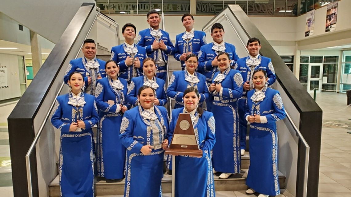 San Antonio district record for most mariachi teams advancing | kens5.com
