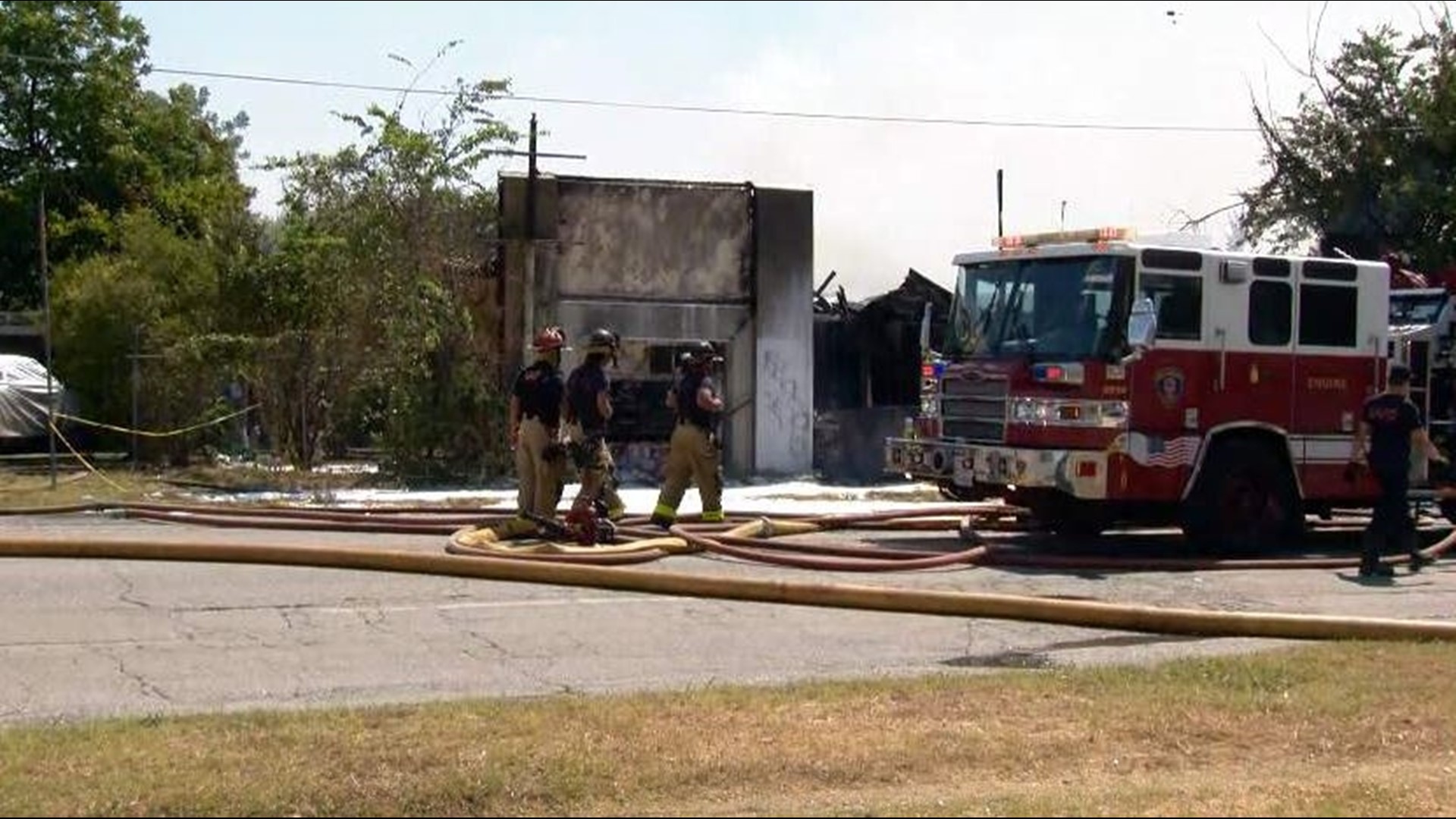 SAFD responds to fire at home north of downtown | kens5.com