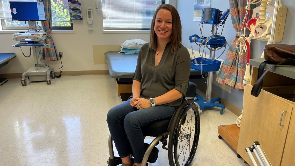 Paralyzed Woman Helps Others As Ohsu Physician Assistant