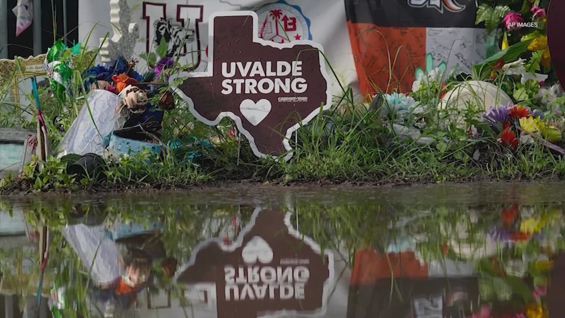 Uvalde students return to school for the 1st time since shooting ...