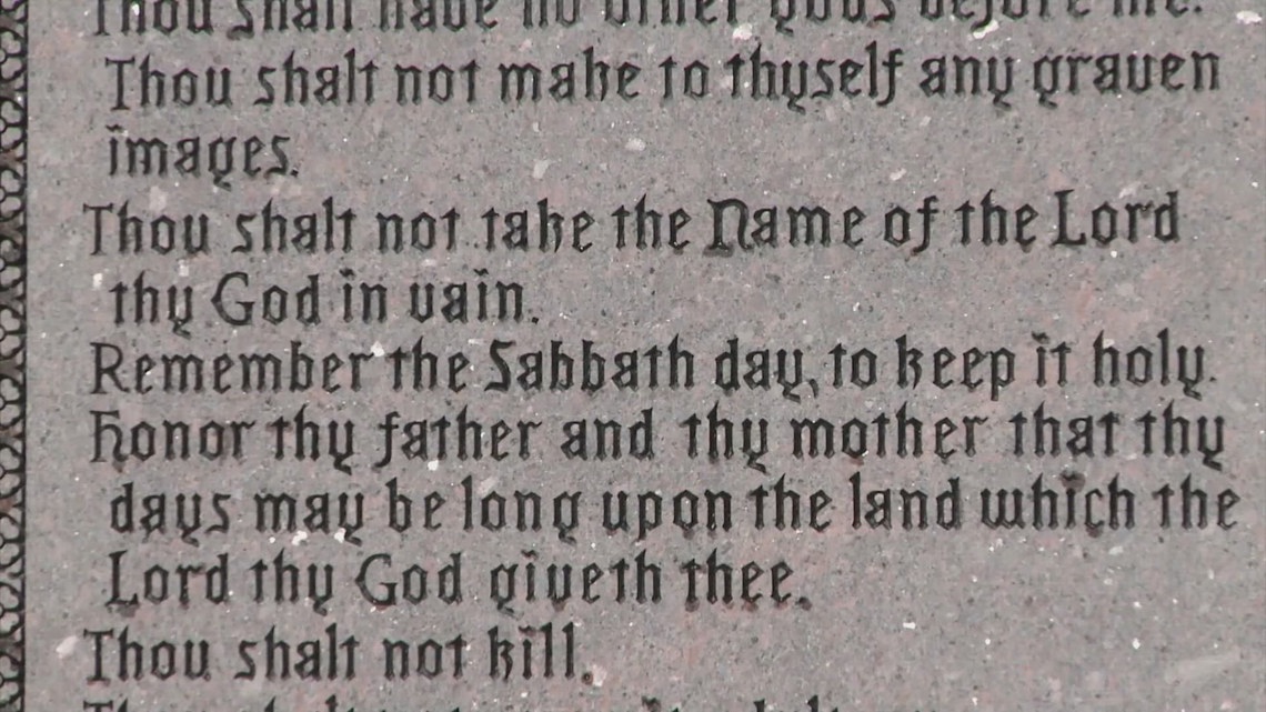 Texas families challenge SB 10 over classroom Ten Commandments displays ...