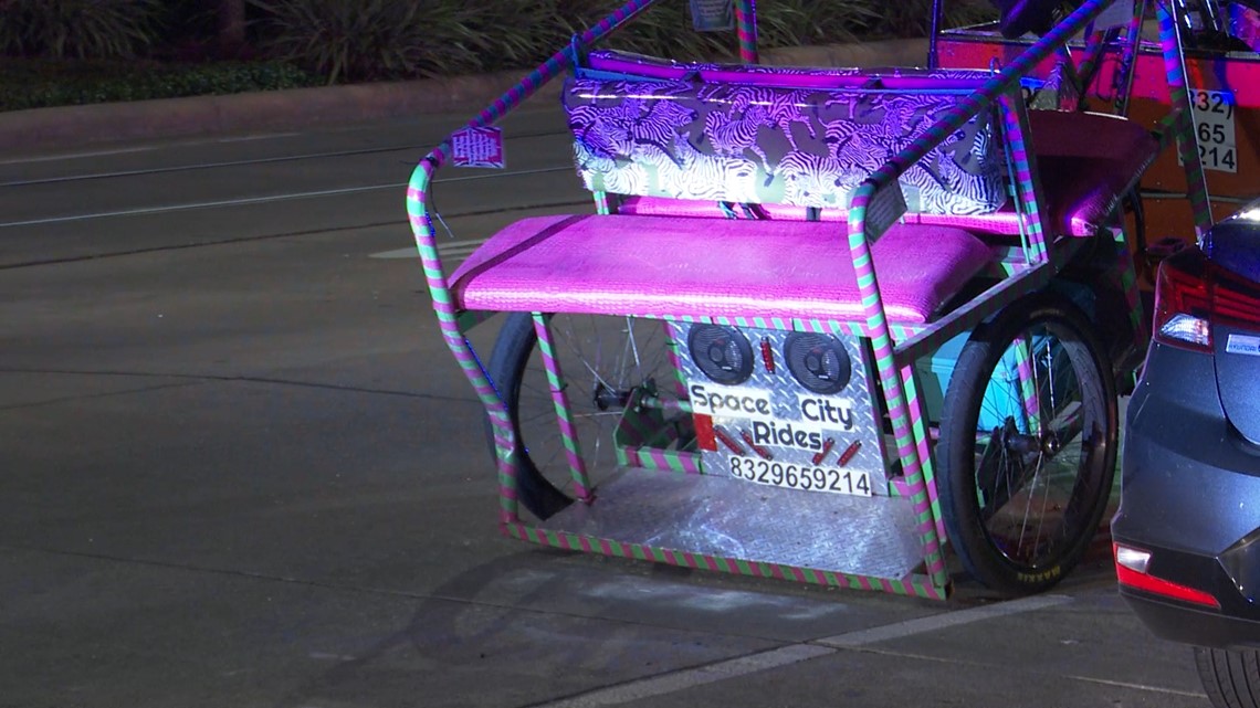 Houston, Texas crime: 3 injured in hit-and-run crash with pedicab ...
