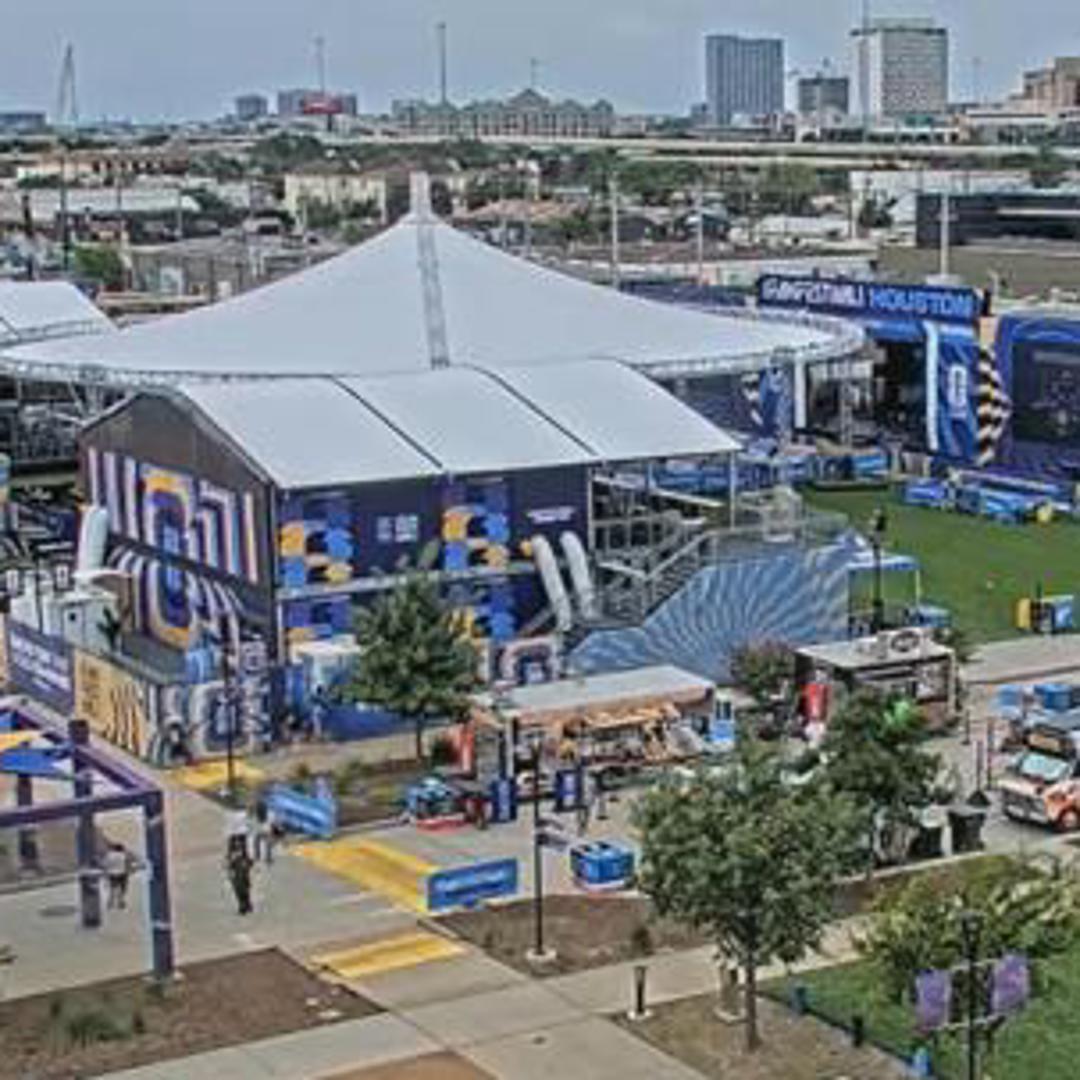 FIFA Fan Festival in East Downtown Houston reopens after weather ...
