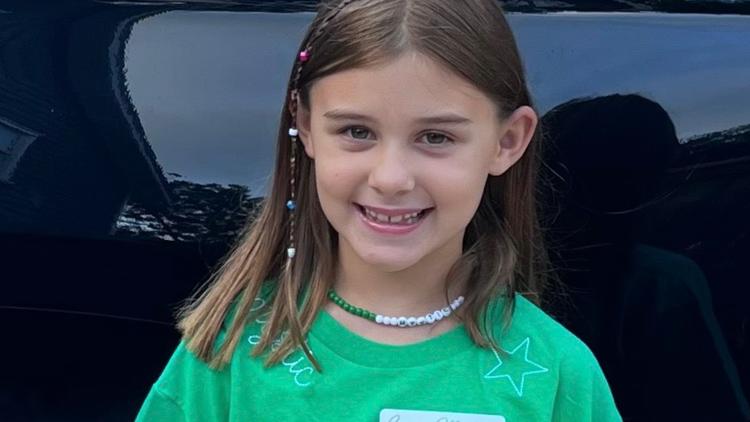 Wembanyama explores Beijing, China in offseason | kens5.com