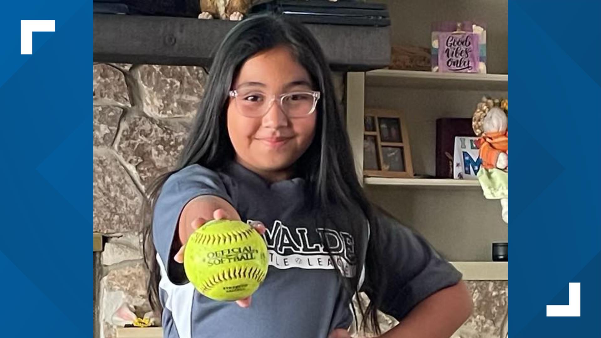 Family of Uvalde school shooting victim launches 'Gloves for Tess' in ...
