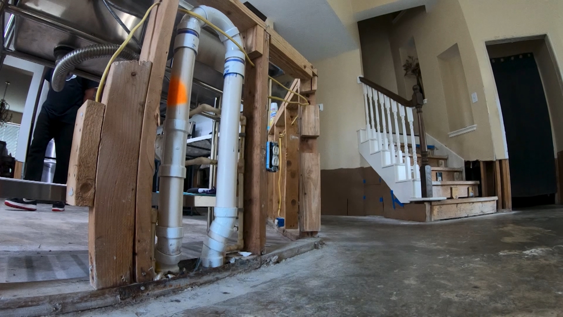 Houston homeowner battles insurers over water tank explosion damage ...