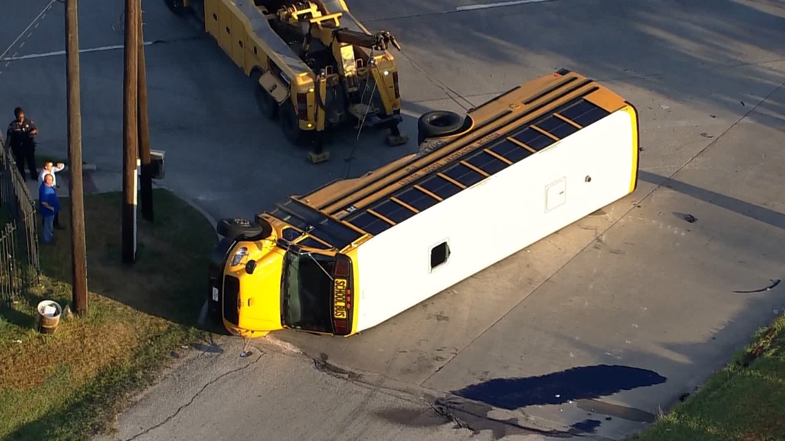 Ambulances respond to school bus crash on Berkley in SE Houston | kens5.com