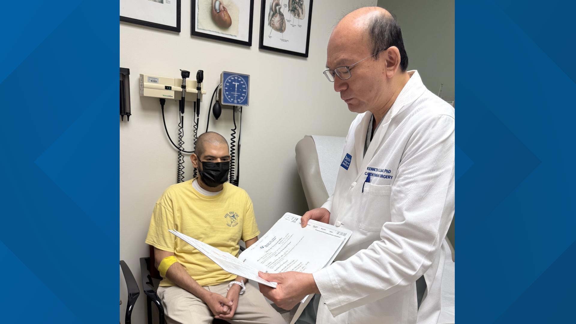 Houston surgeons perform first fully robotic heart transplant seen in ...