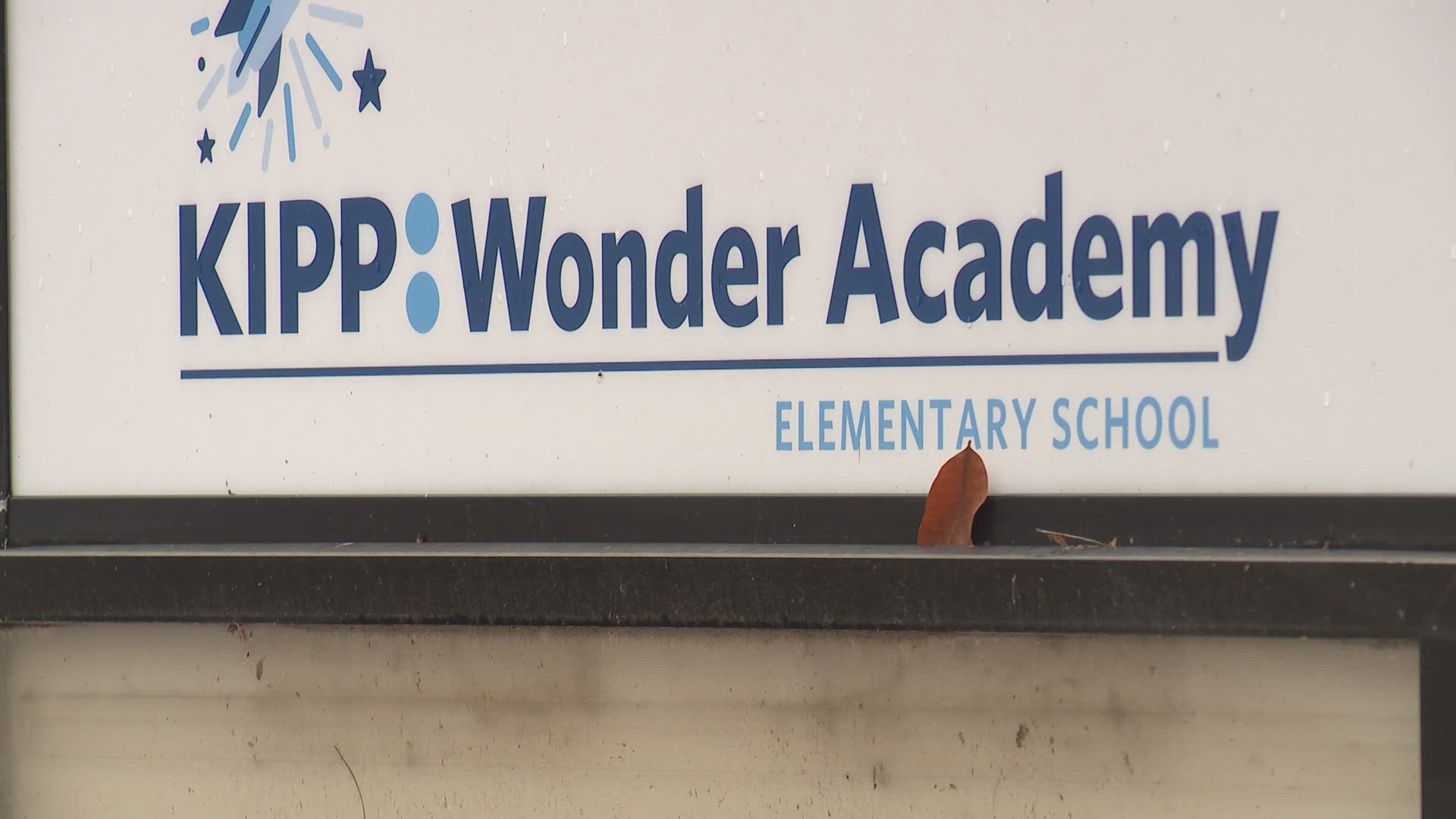 Teachers walk out at KIPP Wonder Academy over dirty conditions | kens5.com