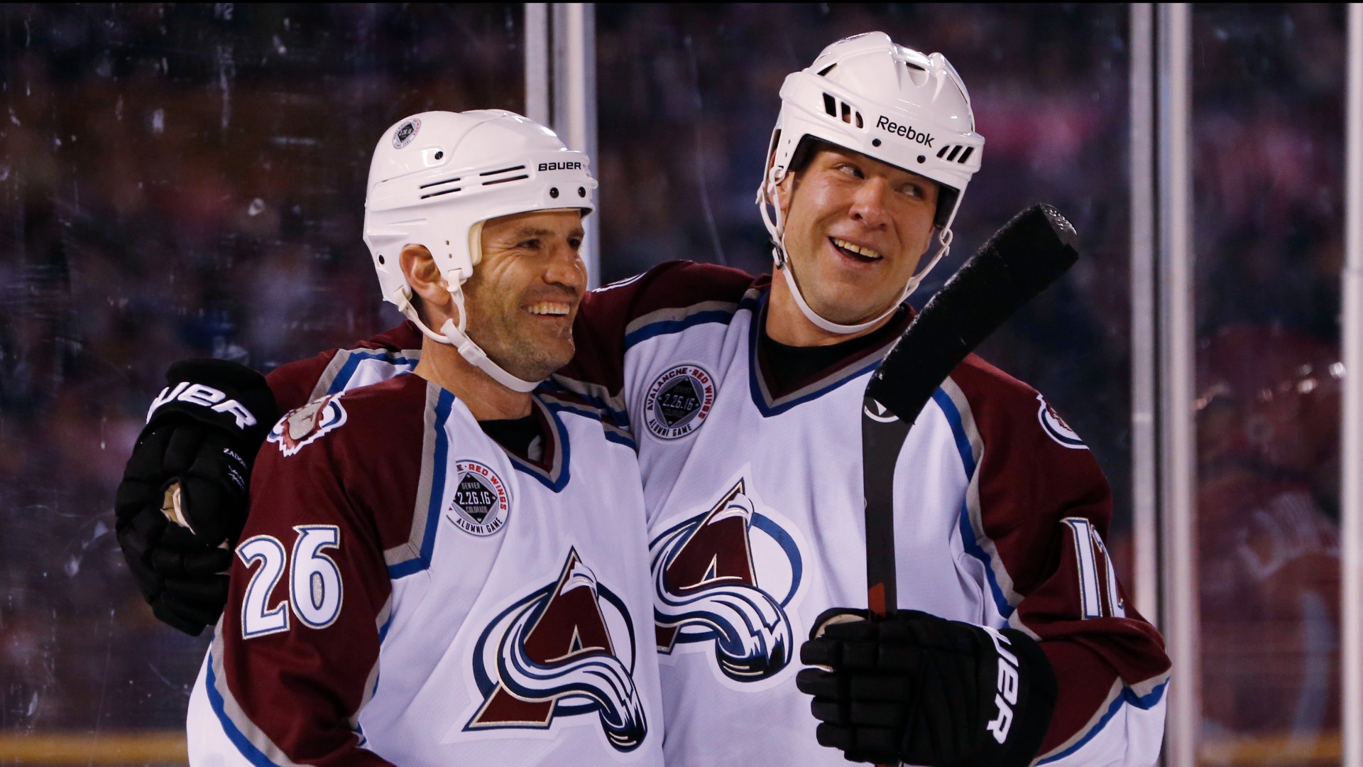 Chris Simon, former NHL enforcer, dies at 52 | kens5.com