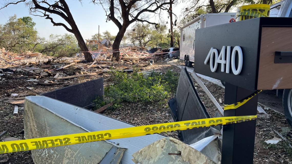 Austin house explosion injures 6, damages 24 homes | kens5.com