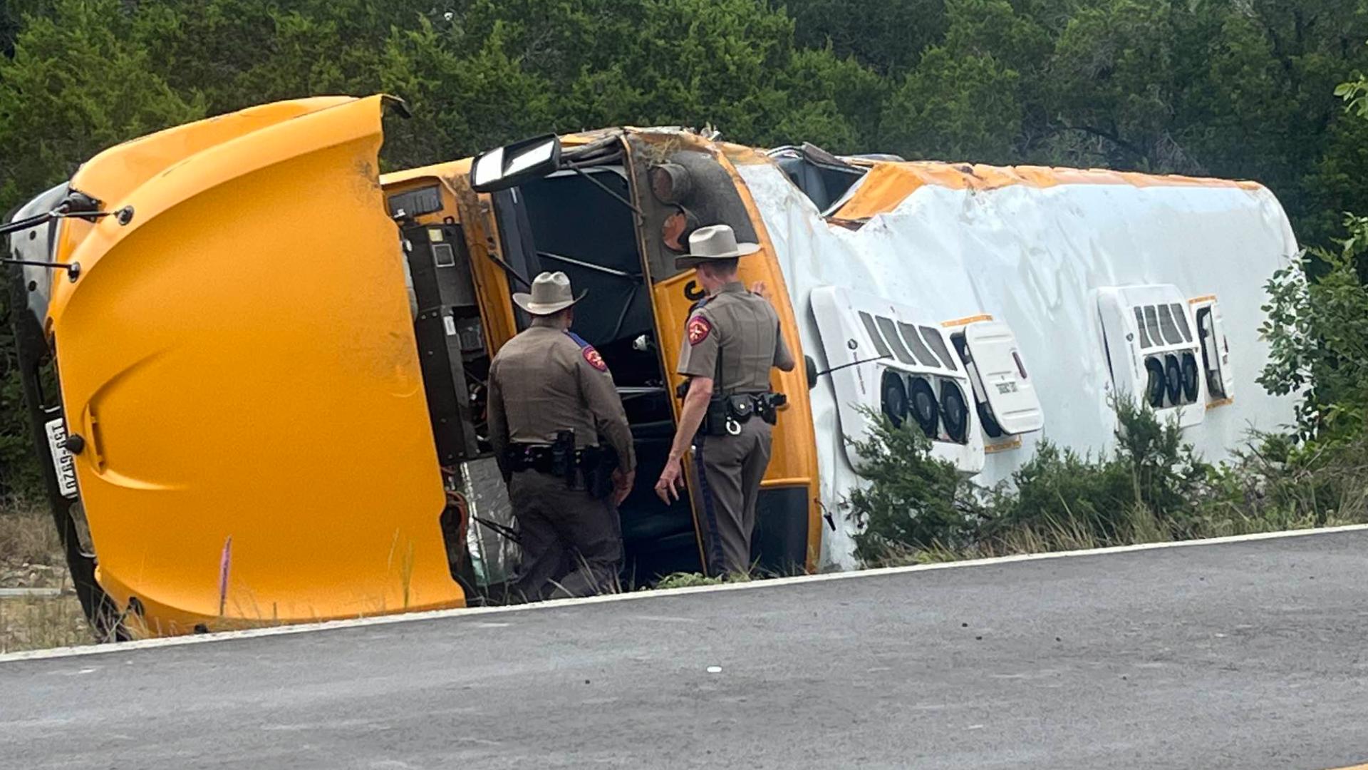 Leander ISD school bus involved in rollover crash; injuries reported ...