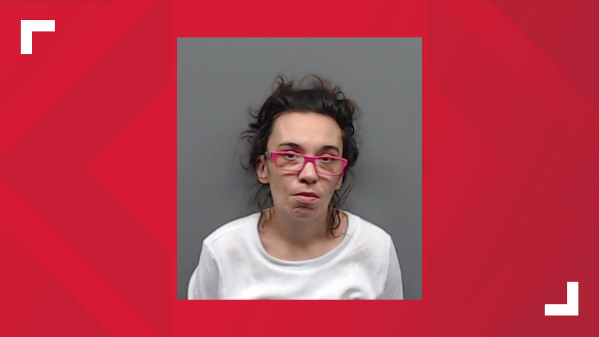 Police: East Texas woman drunk when she caused wrong-way crash | kens5.com