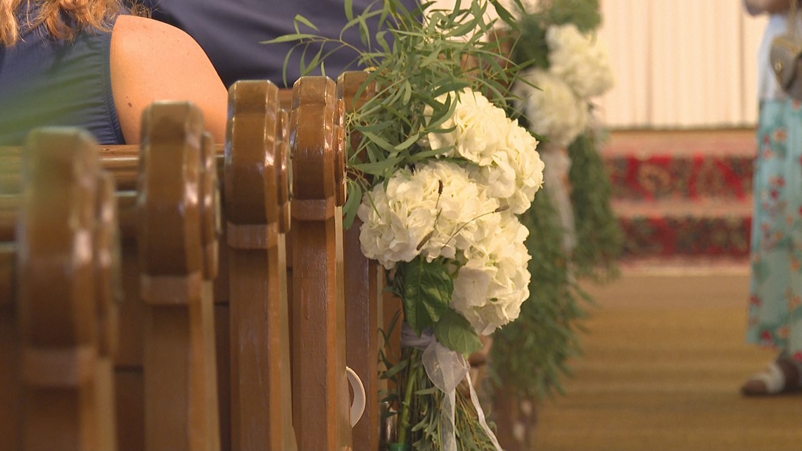 Couple says 'I do' where her Irish ancestors married century ago ...