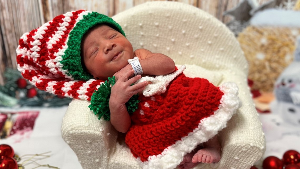Memphis NICU babies dress up for Christmas | kens5.com