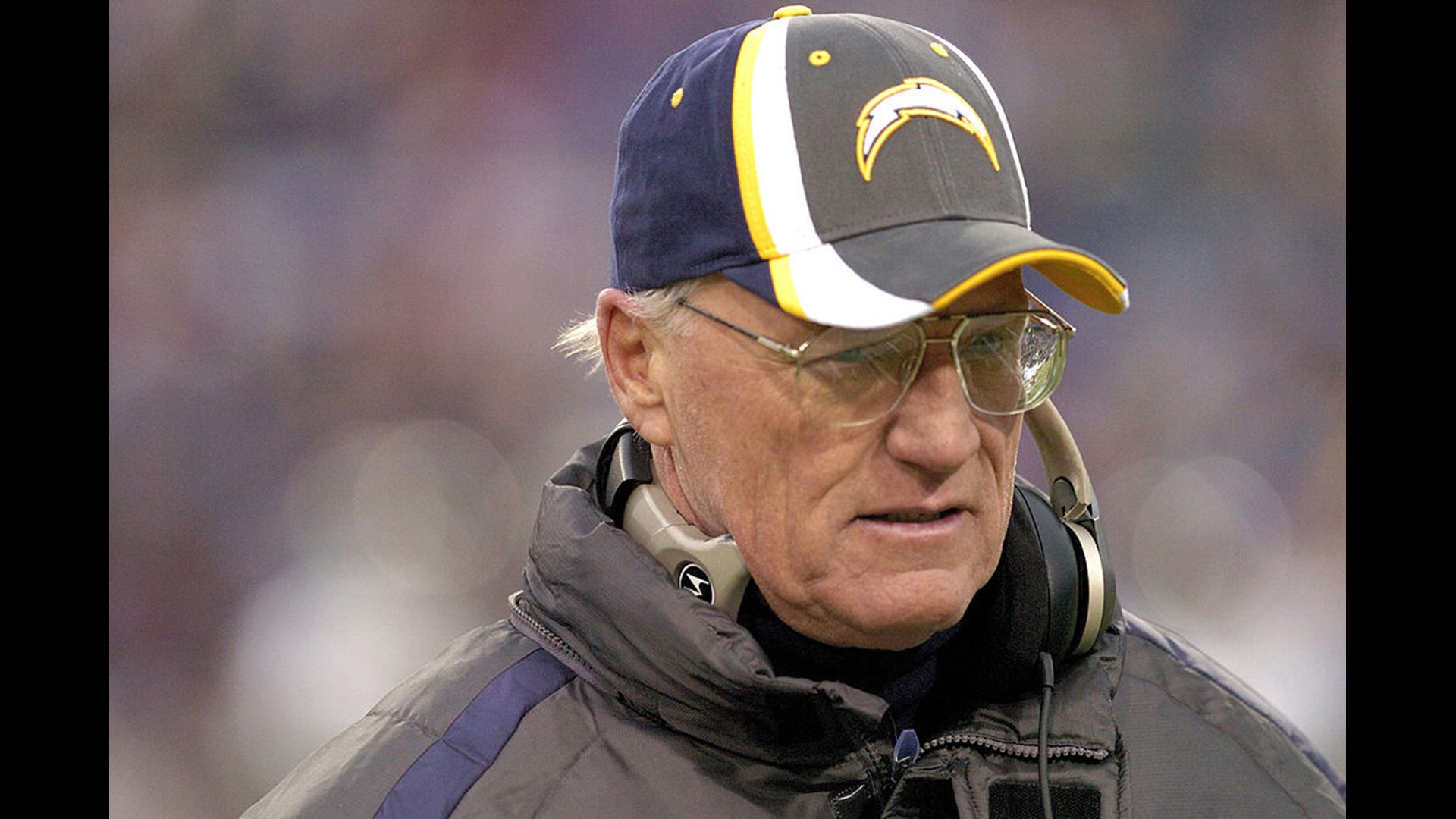 NFL legend Schottenheimer in Alzheimer's clinical trial | kens5.com