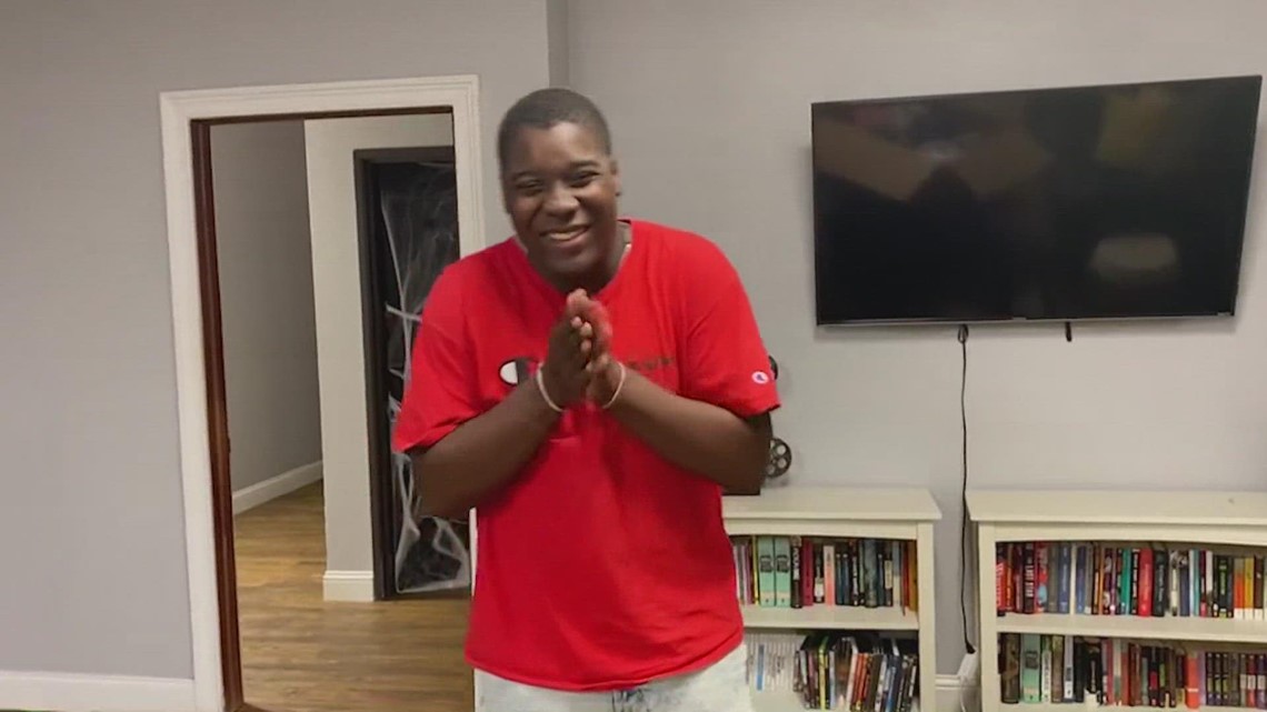 Wednesday's Child: Roderick, 16, surprised by Dallas Mavericks | kens5.com
