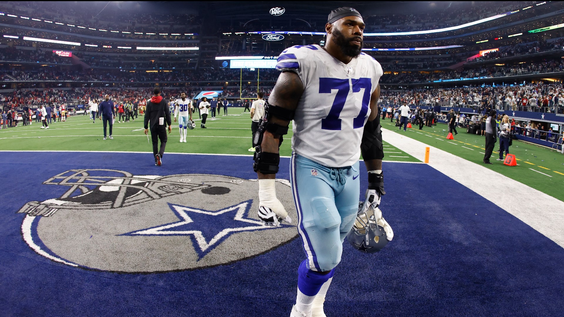 Tyron Smith to retire as a Cowboy after 14 NFL seasons, per reports ...
