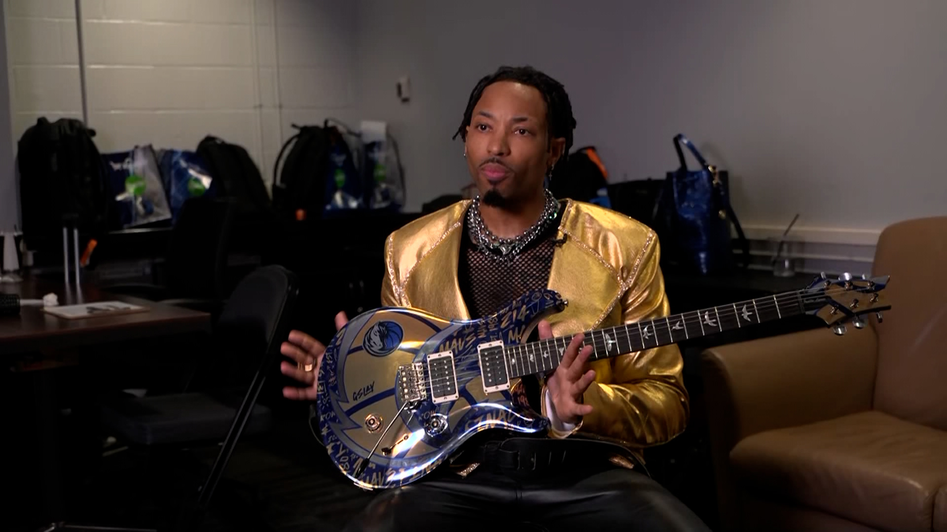NBA Final Game 3 national anthem performer: Meet the GuitarSlayer ...