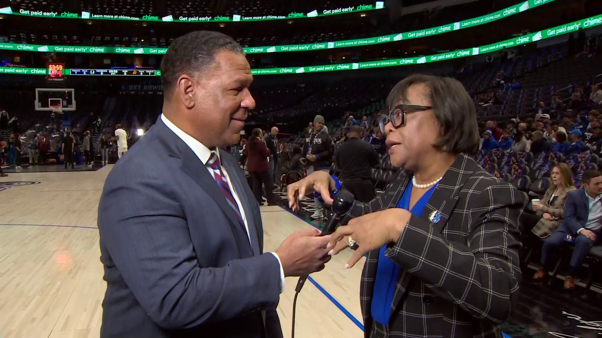 Mavs CEO Cynt Marshall talks team's new TV deal, new ownership | kens5.com