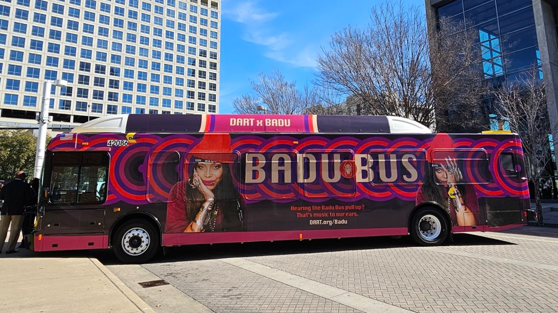 Erykah Badu and DART formally unveil bus and train collaboration ...