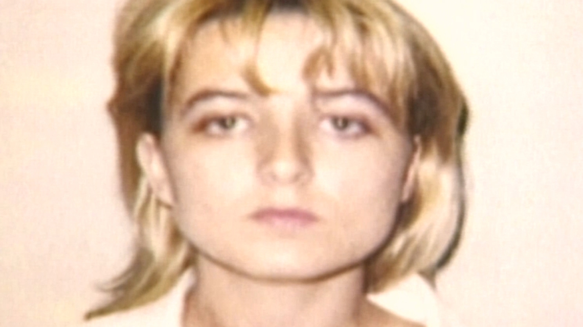 Darlie Routier sits on death row for the murder of her two boys | kens5.com