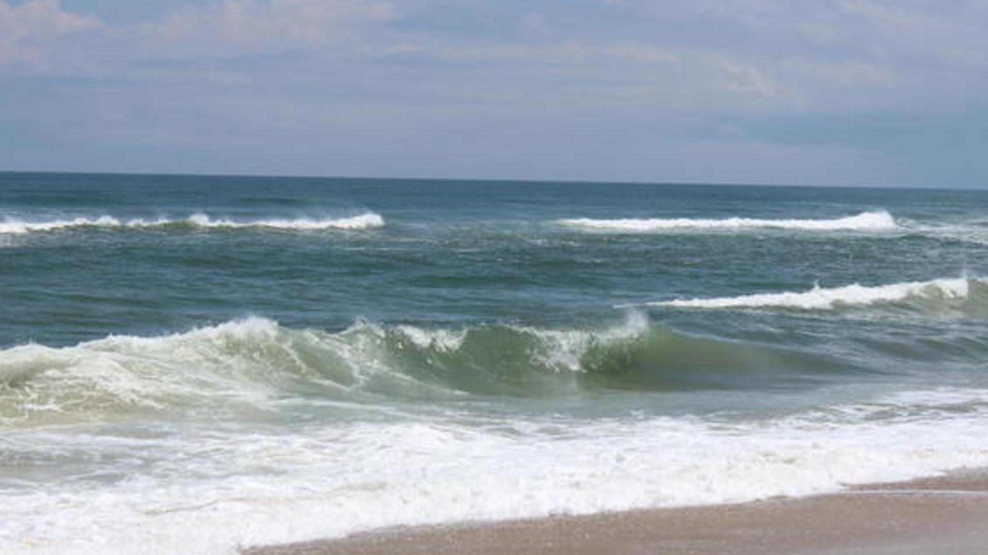 How to identify rip currents and what to do if caught in one | kens5.com