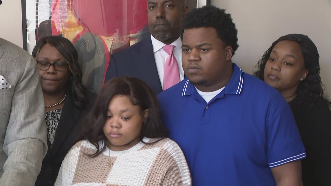 Baby decapitated during birth | Parents press conference | kens5.com